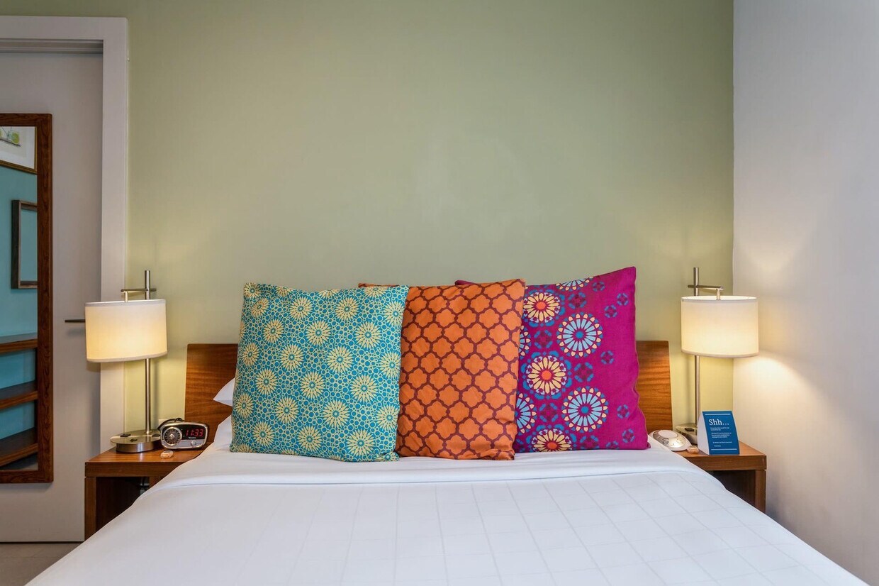 405 Española Wy Unit ID380745P, Miami Beach, FL 33139 | Apartments.com