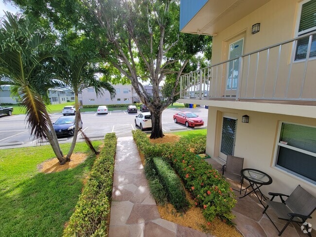 Kings Point Apartments for Rent - Delray Beach, FL - 180 Rentals ...