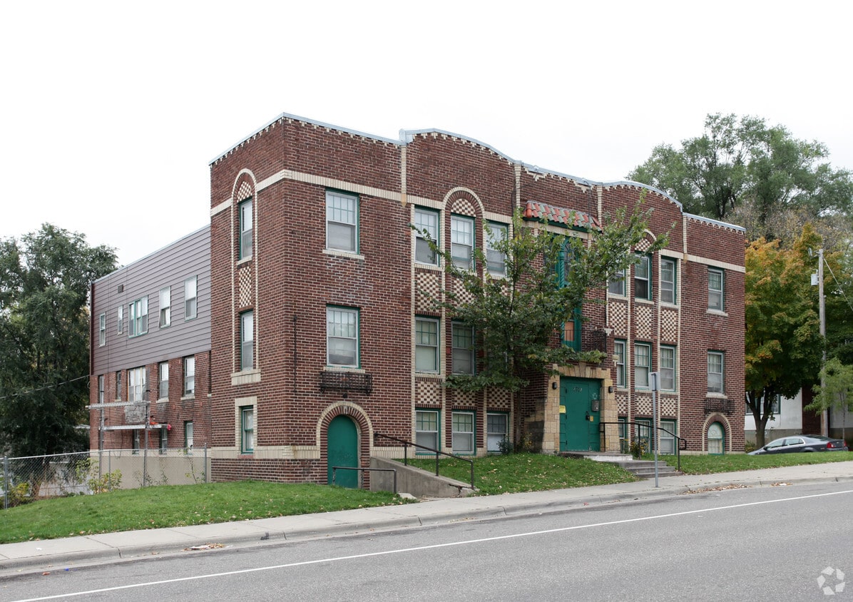 2721 Golden Valley Rd, Minneapolis, MN 55411 - 2721 Golden Valley Rd ...