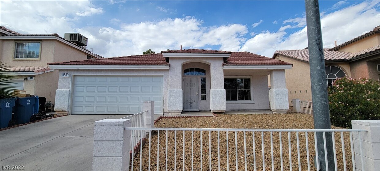 1889 Blue Ribbon Dr, Las Vegas, NV 89142 - House Rental in Las Vegas ...