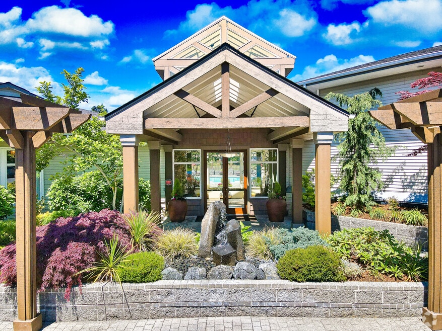 4555 39th Ave Sw
