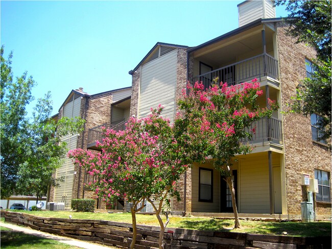 Harper Apartments - 9797 Bruton Rd Dallas, TX - Apartments for Rent in ...