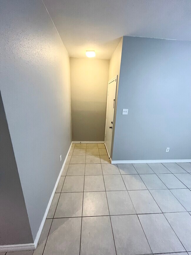 7950 N Stadium Dr Unit 241, Houston, TX 77030 - Condo for Rent in ... 7950 N Stadium Dr Unit 241, Houston, TX 77030 - Condo for Rent in ...