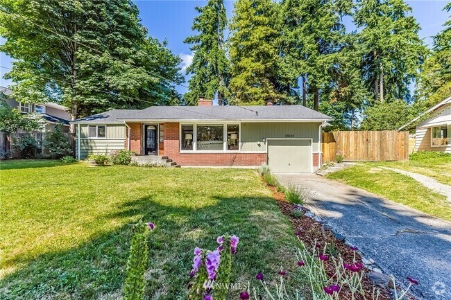 Lake Ballinger Student Apartments for Rent - Edmonds, WA - 1 Rentals ...