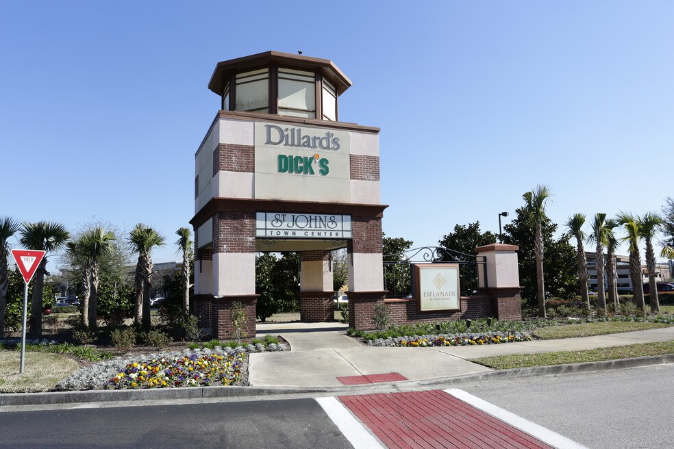 Is Lake Lucina a Good Place To Live in Jacksonville FL? - Neighborhood ...