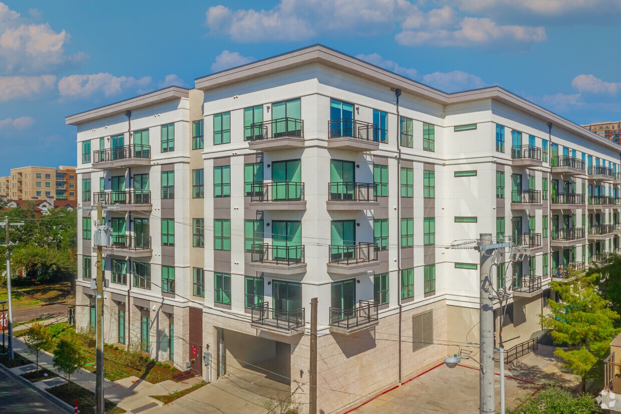 Vidorra Knox District - 4700 McKinney Ave Dallas, TX 75205 | Apartments.com