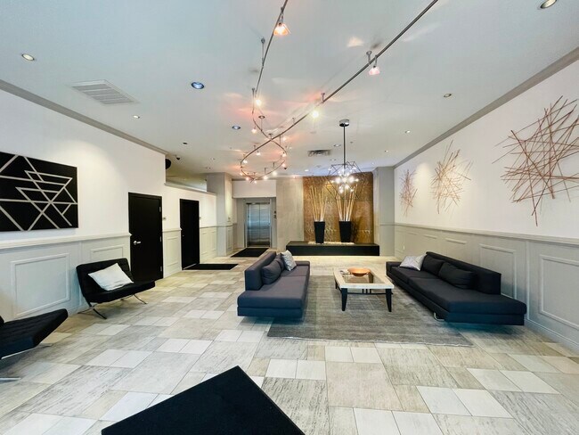 601 E Ogden Ave Unit 312, Milwaukee, WI 53202 - Condo for Rent in ...