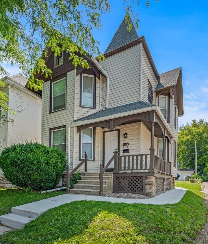 2619 S Lenox St, Milwaukee, WI 53207 - House Rental in Milwaukee, WI ...