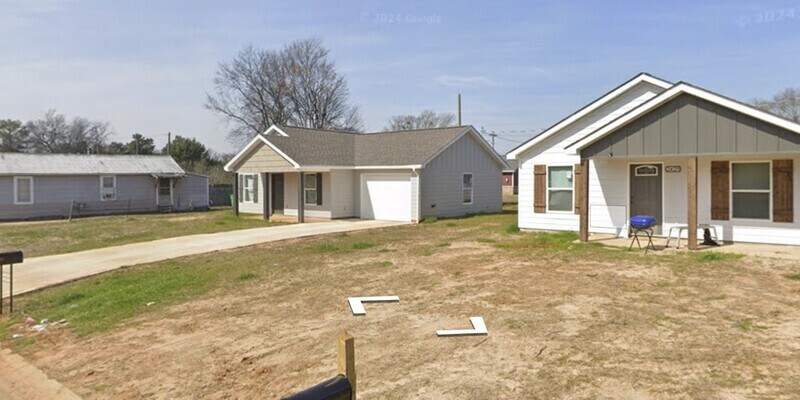 2429 3rd Ave S, Columbus, MS 39701 - House Rental in Columbus, MS ...