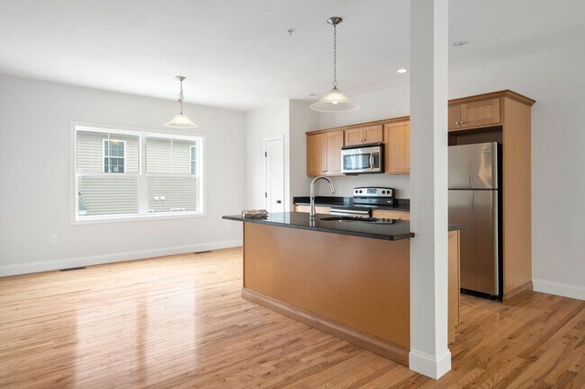 Portland Place - 44 Portland Ave Dover, NH 03820 | Apartments.com