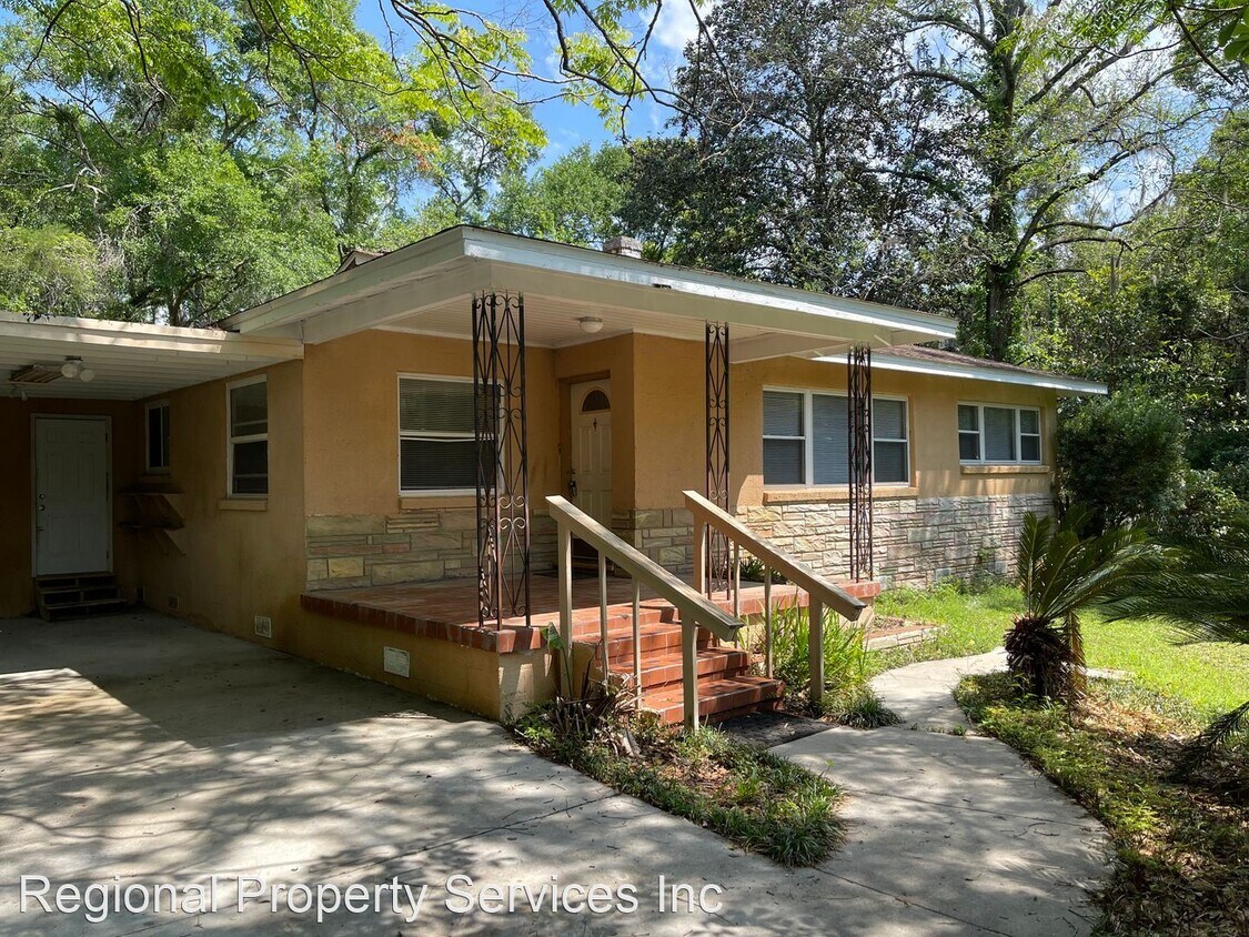 1302 Lakeside Dr Tallahassee Fl 32303 House Rental In Tallahassee