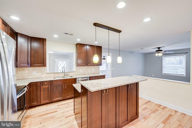 10393 Messick Rd, Midland, VA 22728 - House Rental in Midland, VA ...