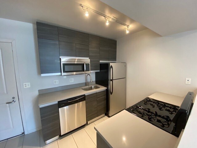 30 E Roosevelt Rd Unit 701, Chicago, IL 60605 - Condo for Rent in ...