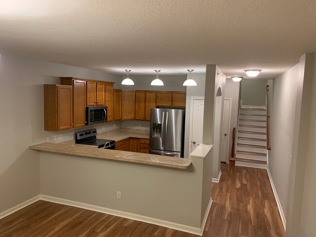 7773 Skyview Cir, Cincinnati, OH 45248 - Condo for Rent in Cincinnati ...