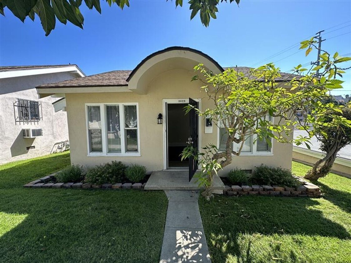 2829 Rowena Ave Unit 2829 Rowena, Los Angeles, CA 90039 - Room for Rent ...