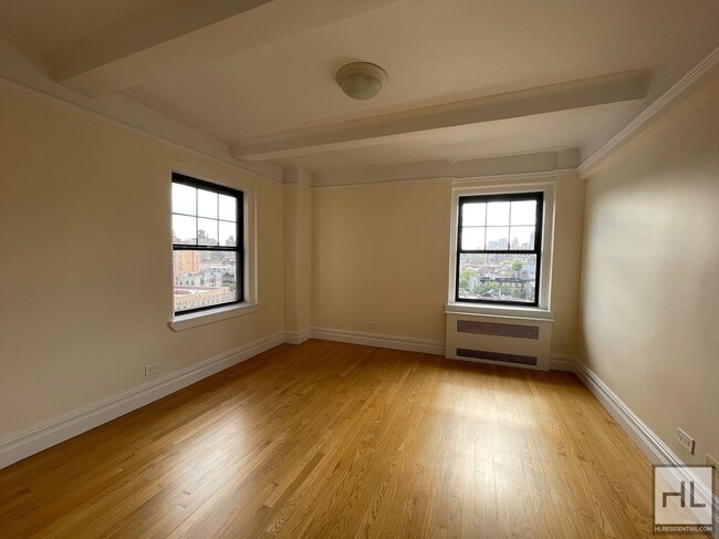 95 Christopher St Unit 8J, New York, NY 10014 | Apartments.com