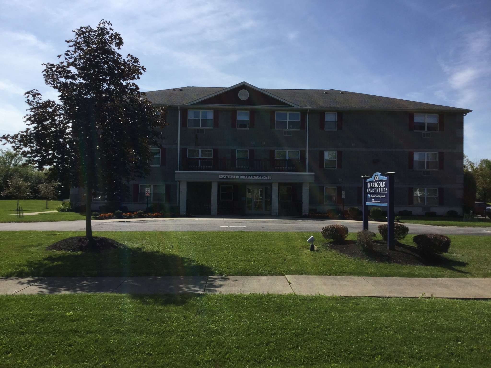 Marigold Apartments - 3026 Grand Island Blvd Grand Island, NY 14072 ...