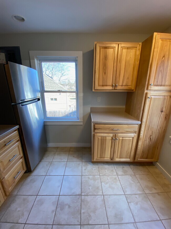 6 Boush St Unit 6 Boush Street, Kittery, ME 03904 - Apartments in ...