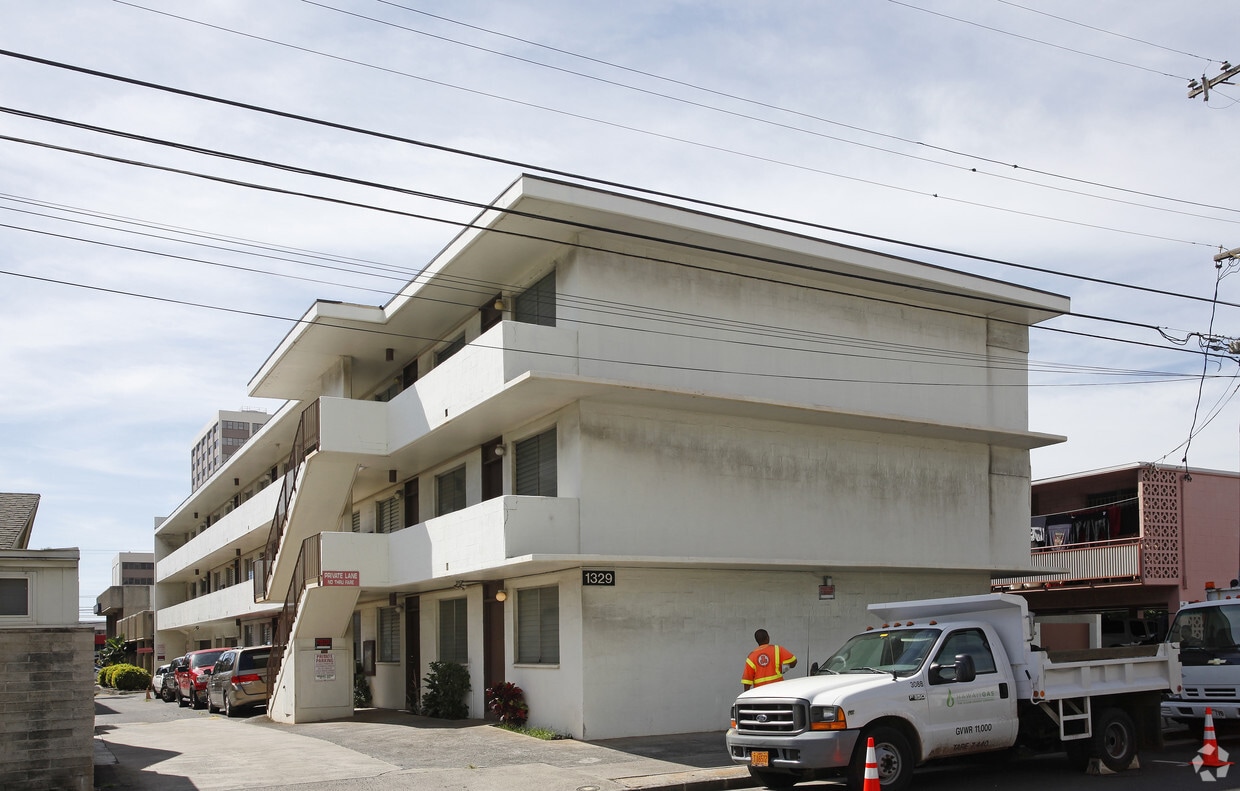 1329 Kinau St, Honolulu, HI 96814 - 1329 Kinau St Honolulu, HI 96814 ...