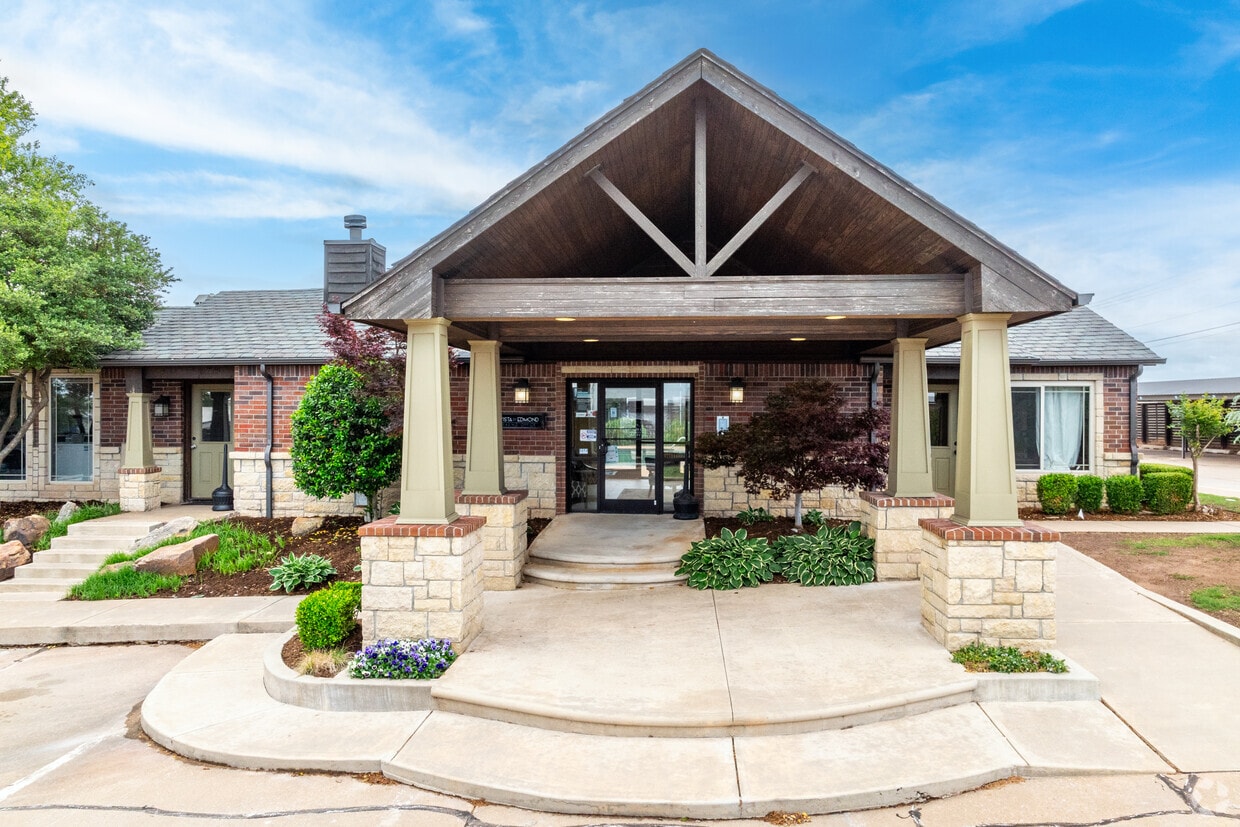 Avista of Edmond - 1730 E 2nd St Edmond, OK 73034 | Apartments.com