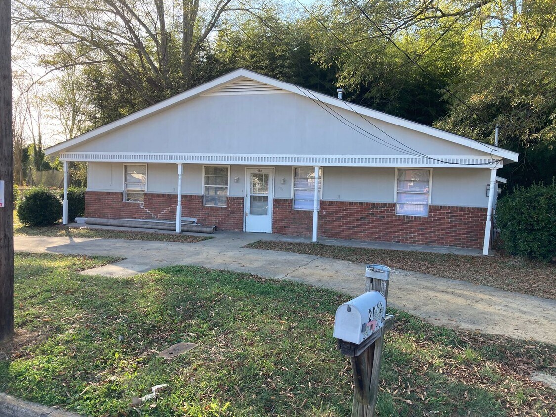 204 Nixon Ave SW Unit 204 A Nixon Avenue, Rome, GA 30161 - Room for ...