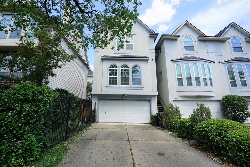 2209 Commonwealth St, Houston, TX 77006 - Condo for Rent in Houston, TX ...