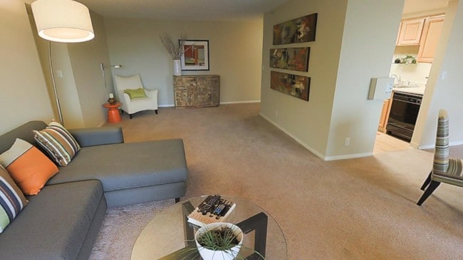 One Lytle Place Apartments - Cincinnati, OH | Apartments.com