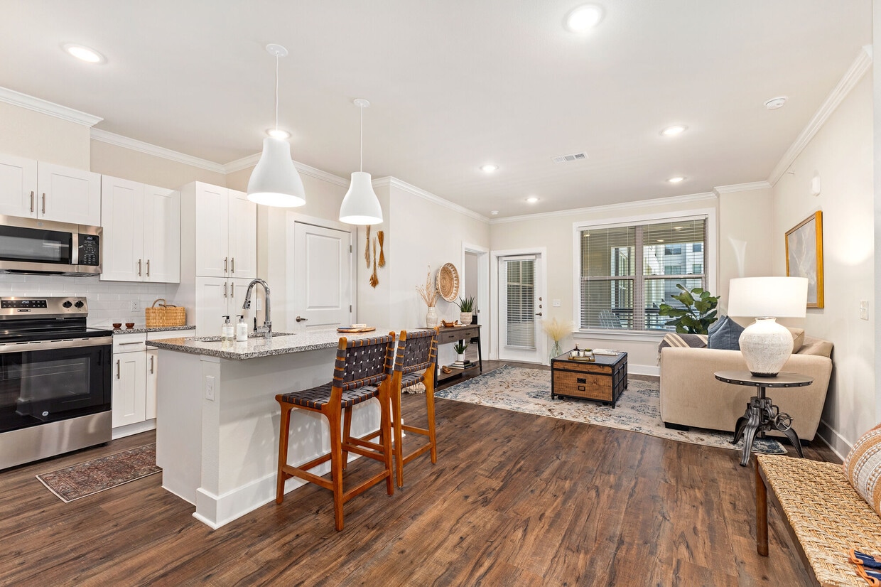 Mariposa Communications Parkway 55+ Apartment Homes - 6820 ...