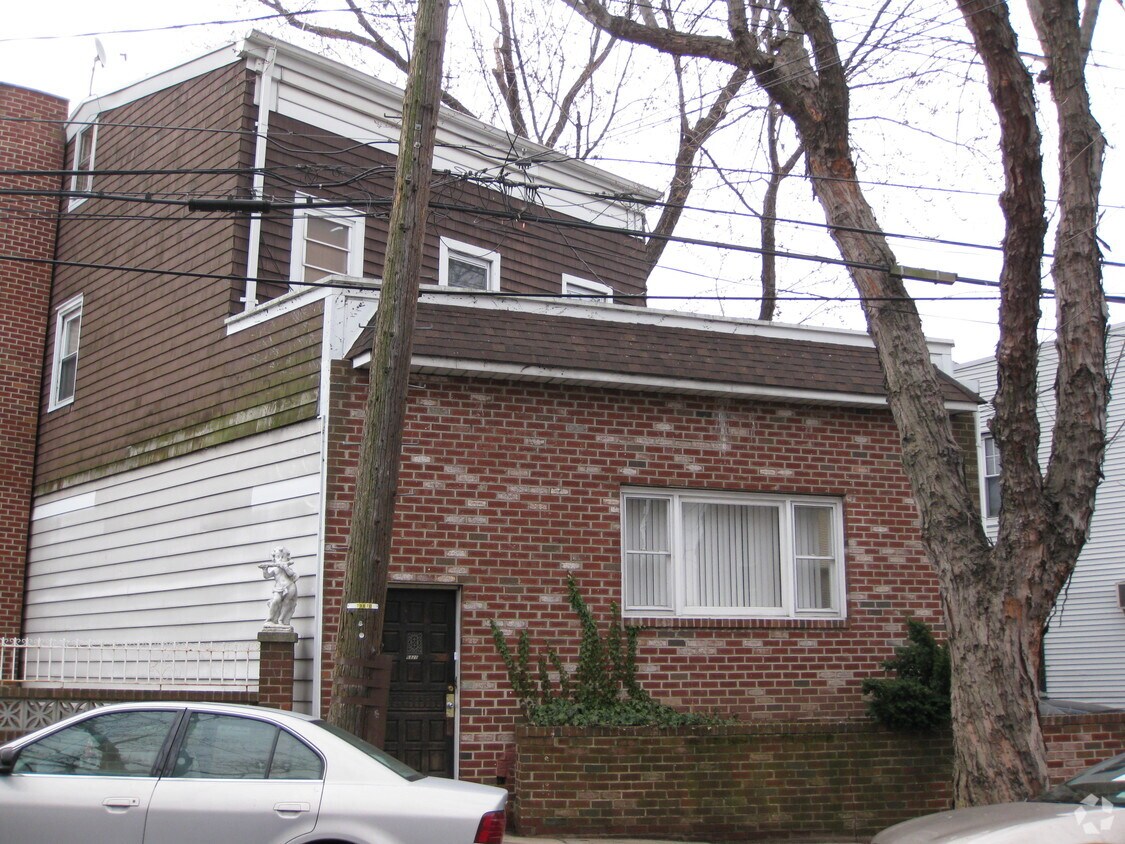 68-20 Jay Ave, Flushing, NY 11378 - 68-20 Jay Ave Flushing, NY 11378 ...