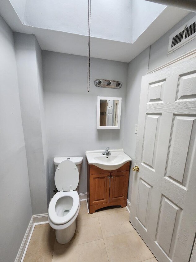 2121 Homer St Unit fl 2, Philadelphia, PA 19138 | Apartments.com