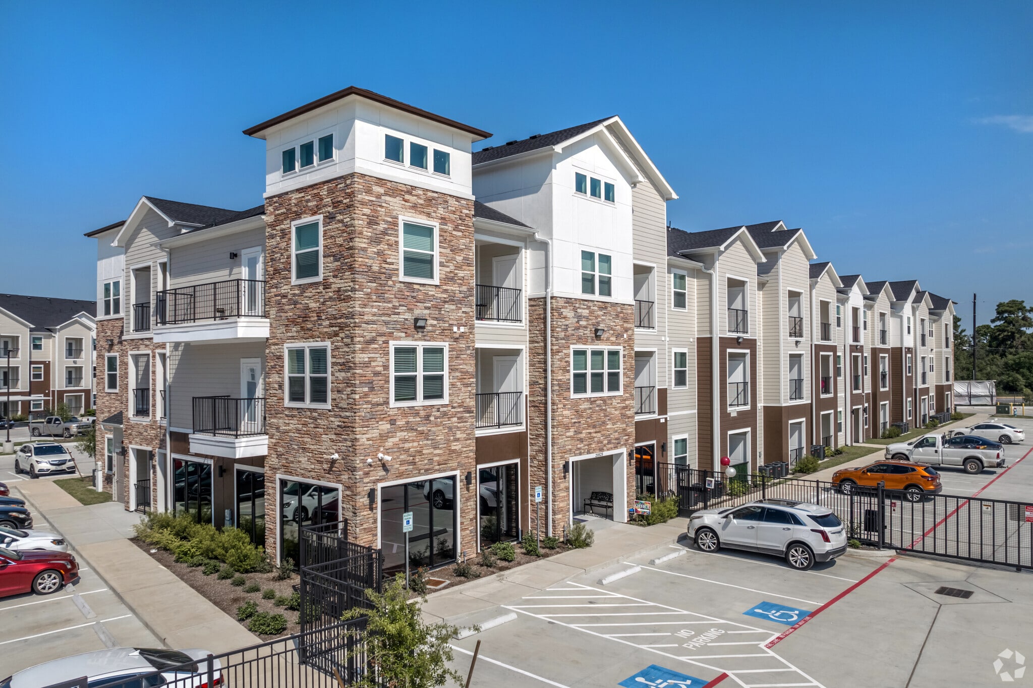Aria at Ella - 20525 Ella Blvd Spring, TX 77388 | Apartments.com