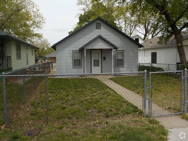 Riley Manor Basement Apartments for Rent - Junction City, KS - 1 ...