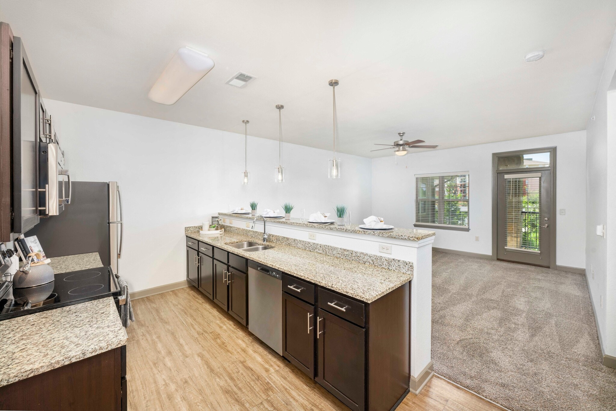 MAA Prairie Trace - 13601 Foster St Overland Park, KS 66223 ...
