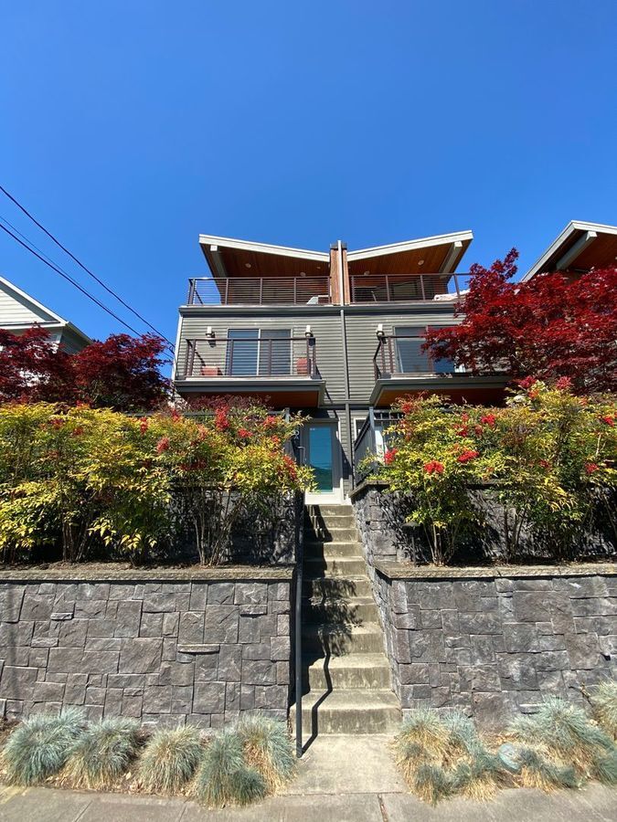 560 Ward St, Seattle, WA 98109 - House Rental in Seattle, WA ...