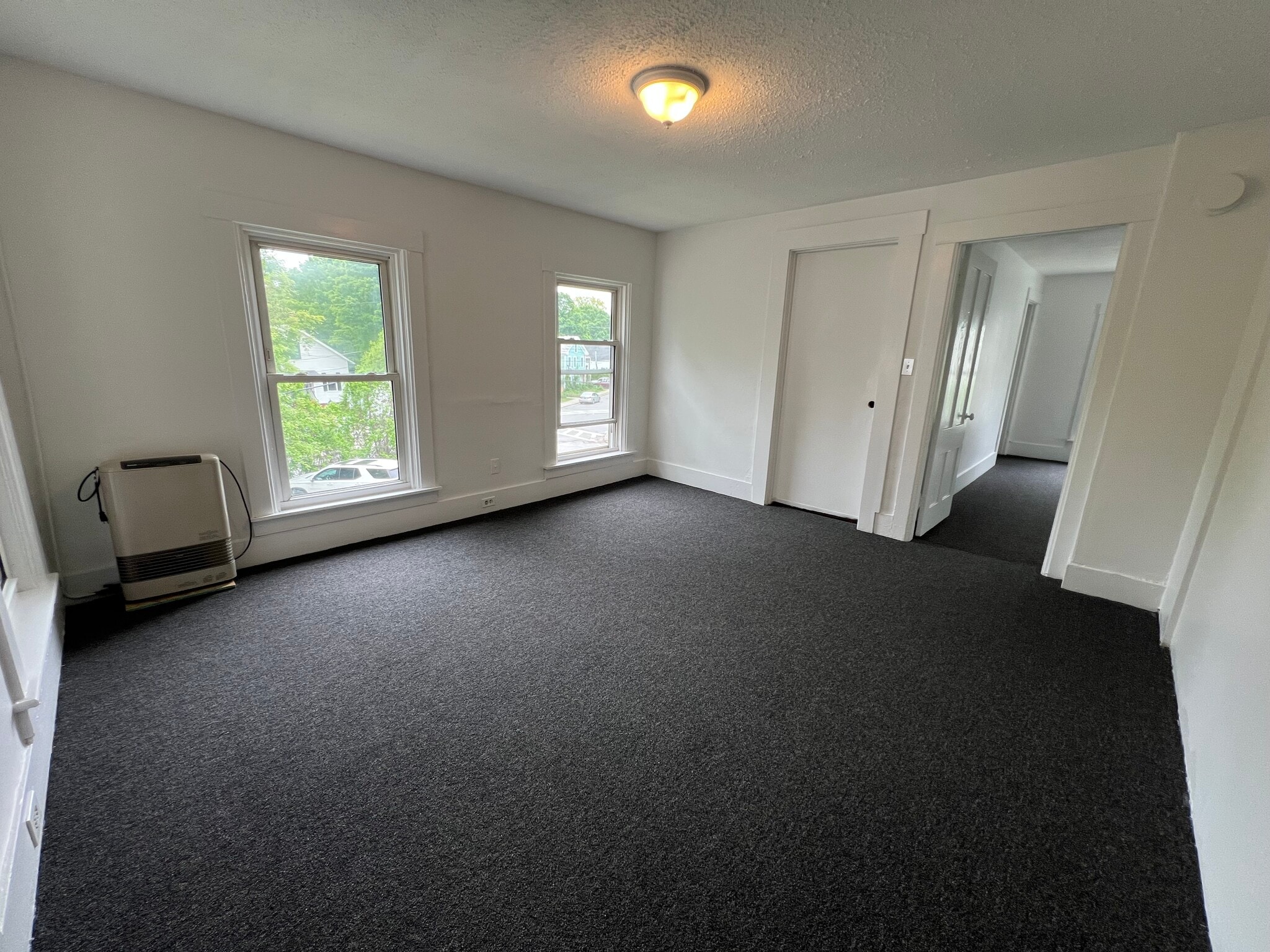 11 Chestnut St Unit Second Floor, Brattleboro, VT 05301 - 11 Chestnut ...