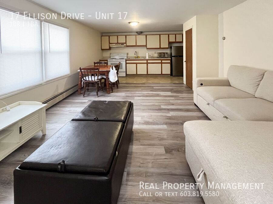 17 Ellison Dr Unit 17, Barrington, NH 03825 - Room for Rent in ...