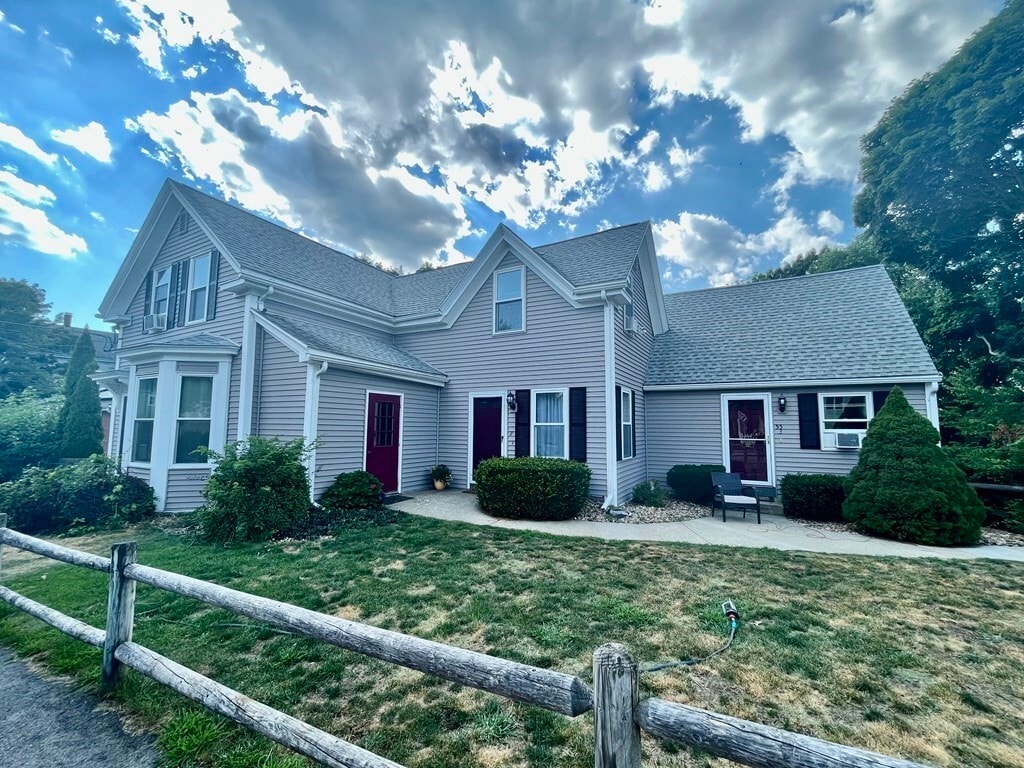 55 Station St, Quincy, MA 02169 - Townhome Rentals in Quincy MA ...