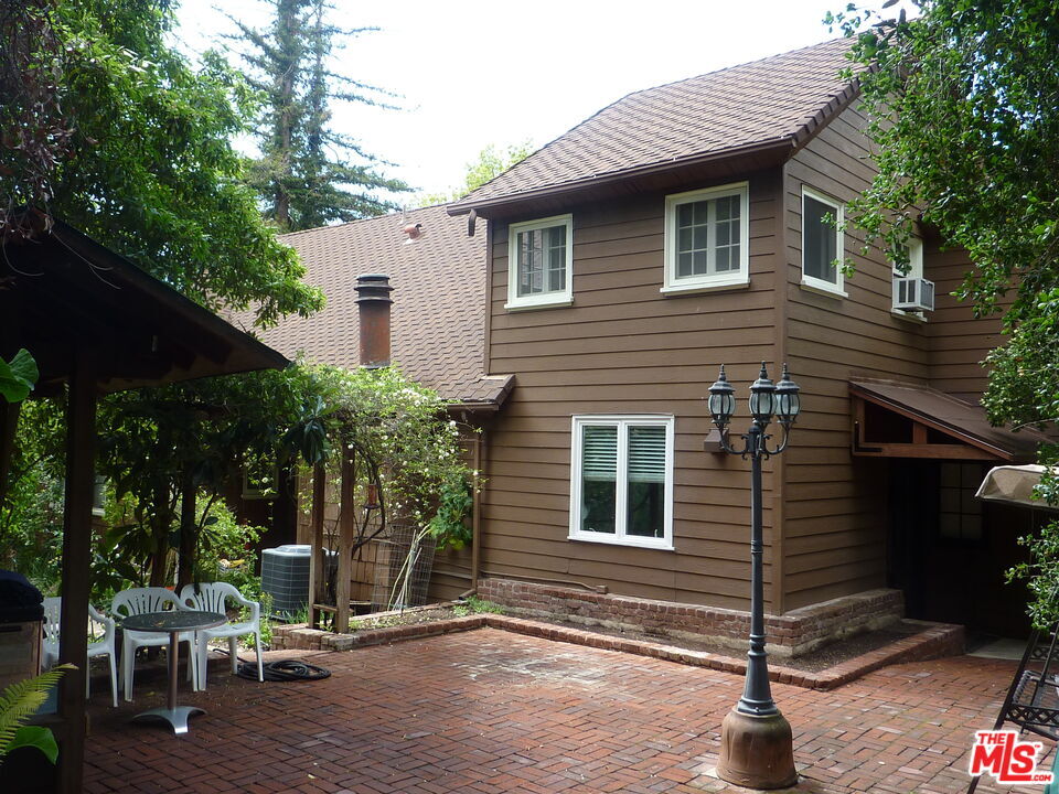 1851 Crestmont Ct, Glendale, CA 91208 - Townhome Rentals in Glendale CA ...