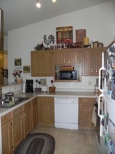 Pinewood Park Villas Rentals - Howard, WI | Apartments.com