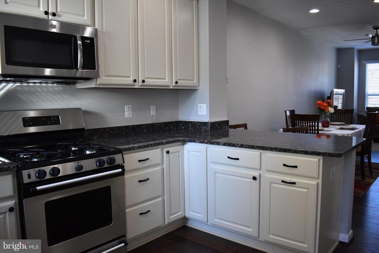 4537 Madison St, RIVERDALE, MD 20737 - Townhome Rentals in RIVERDALE MD ...