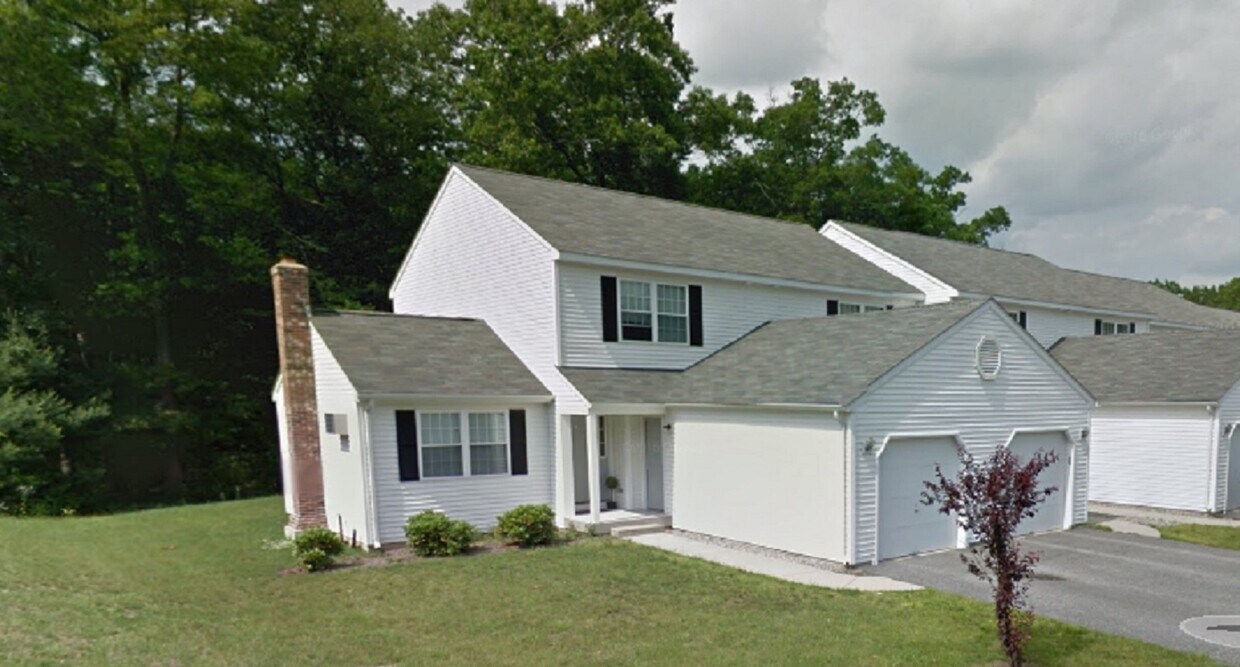 63 Hilltop Dr, North Windham, CT 06256 - Townhome Rentals in North ...