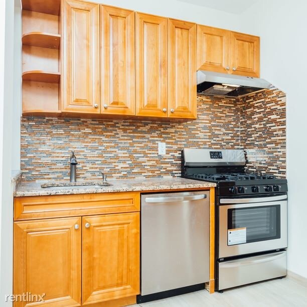 5410 Flushing Ave Unit Apt 2L, Maspeth, NY 11378 - Condo for Rent in ...