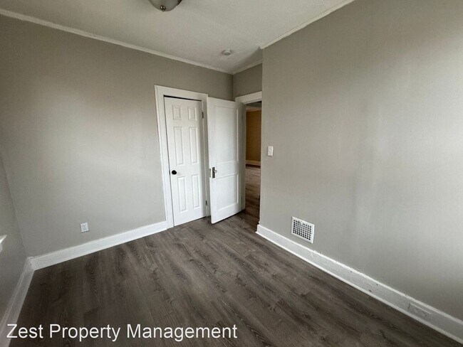 2 br, 1 bath Apartment - 2332 Clements St ... - Apartment for Rent in ...