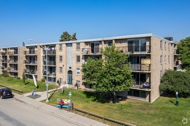 Apartments near Trinity Hills - Gateway in Calgary, AB | Apartments.com