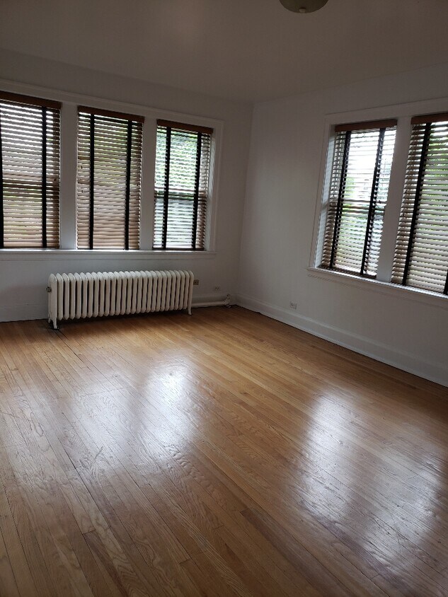 6748 N Newgard Ave, Chicago, IL 60626 - Condo for Rent in Chicago, IL ...