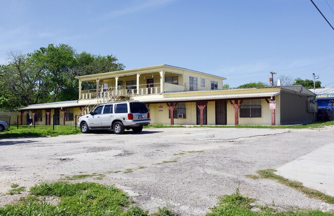 2826 Culebra Rd, San Antonio, TX 78228 Apartments - San Antonio, TX ...