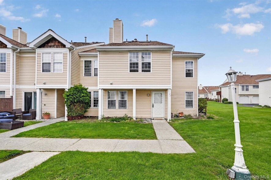 2722 Whispering Hills Dr Unit 542, Chester, NY 10918 | Apartments.com