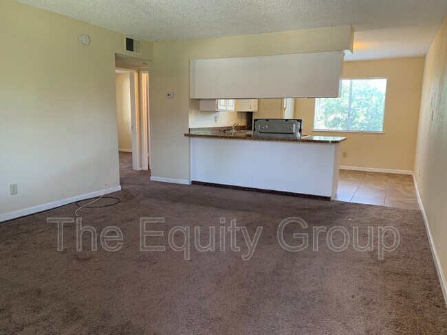320 N E St Unit 1, Exeter, CA 93221 - Condo for Rent in Exeter, CA ...