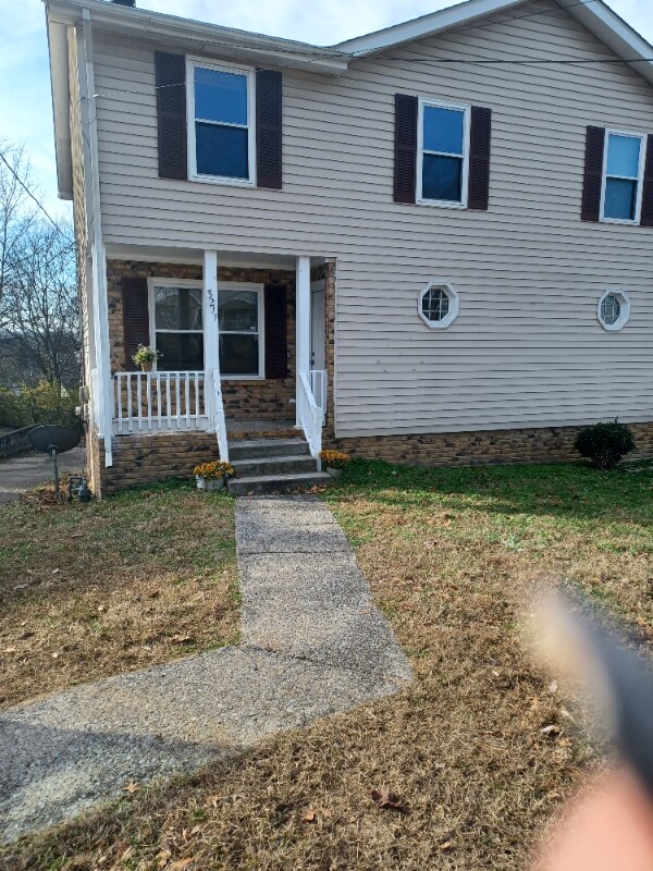 Apartments for Rent with Garages in Percy Priest Meadows | Apartments.com