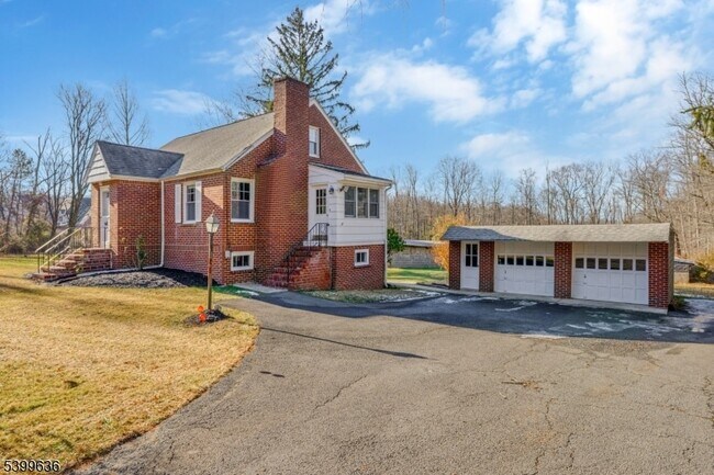 Apartments for Rent in Warren NJ - 123 Rentals | Apartments.com